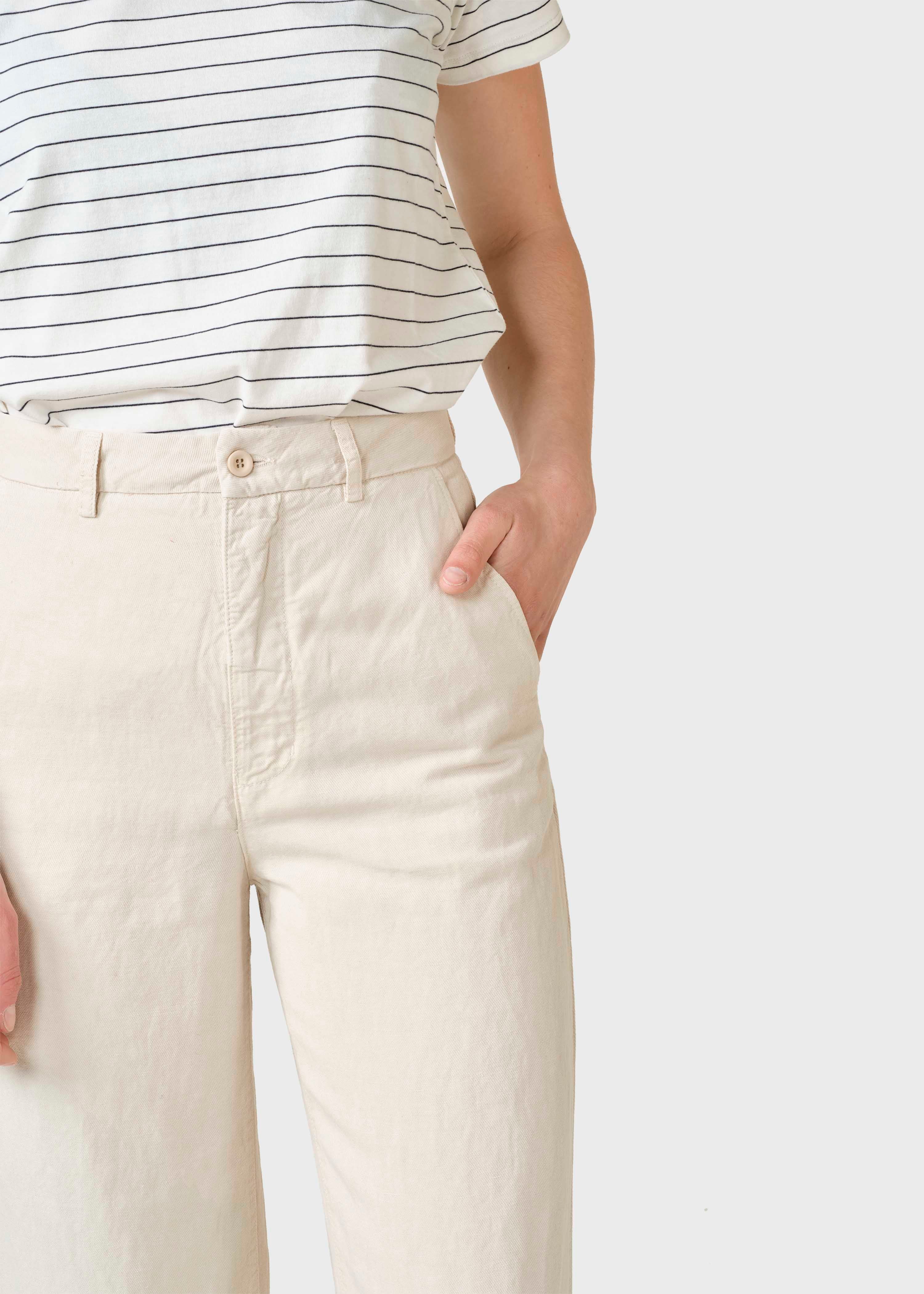 Lydia lyocell pants - Pastel sand – klitmollercollective.dk